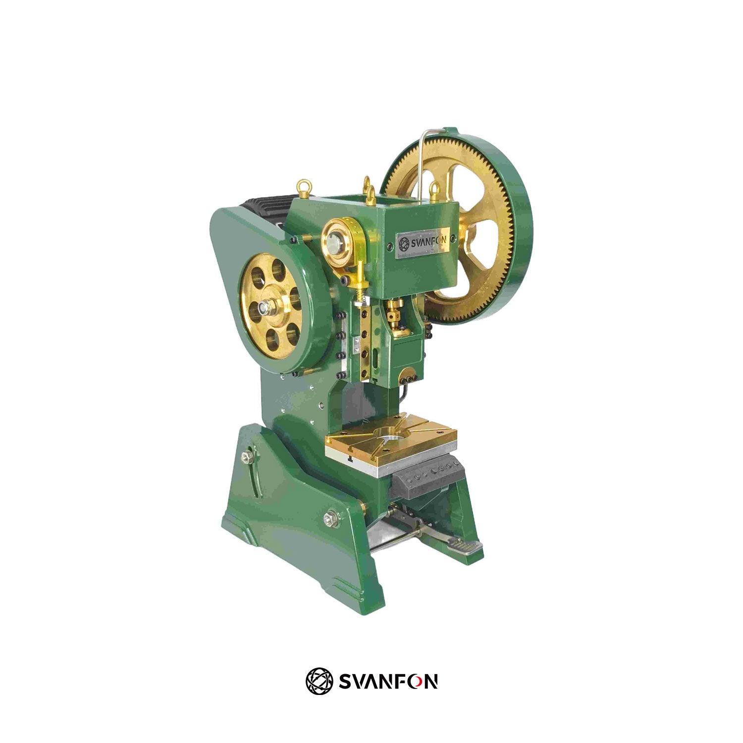 Open media 1 in modal